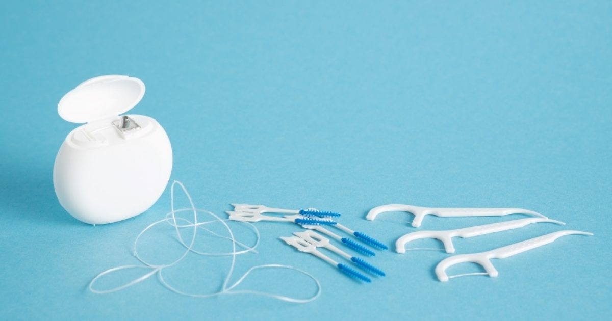 Tips for cleaning between your teeth • SA Dental